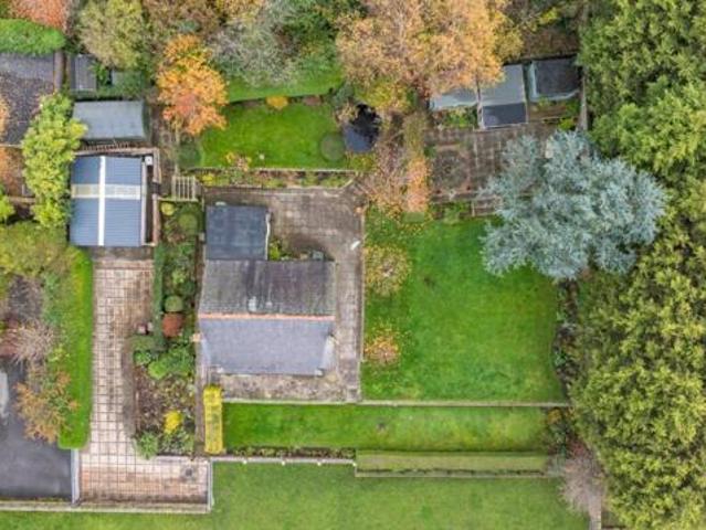 For Sale 2 Bedroom Bungalow Leeds Leeds DS99161958