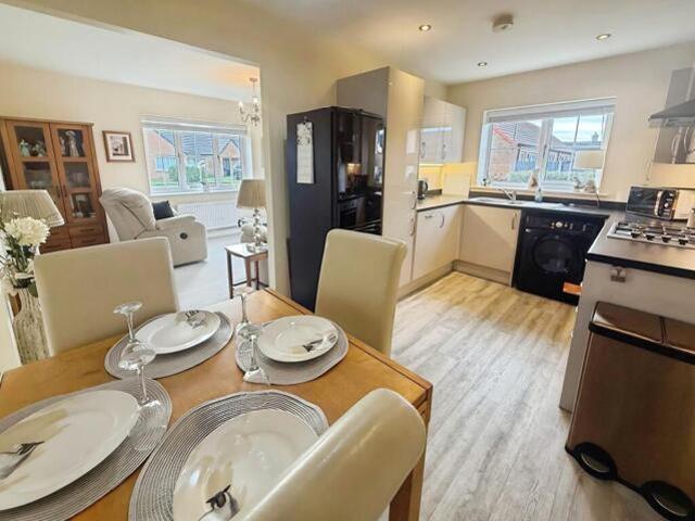 For Sale 2 Bedroom Bungalow Lincolnshire Lincolnshire DLS99642017