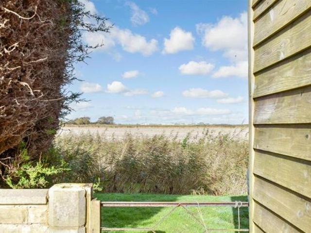 For Sale 2 Bedroom Bungalow Lydd Kent DS89073711