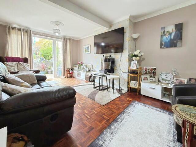 For Sale 2 Bedroom Bungalow Morriston Morriston DS101891998