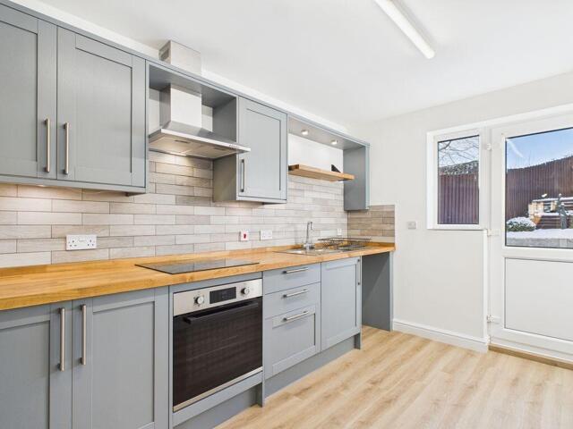 For Sale 2 Bedroom Bungalow Madeley Staffordshire DS100733690