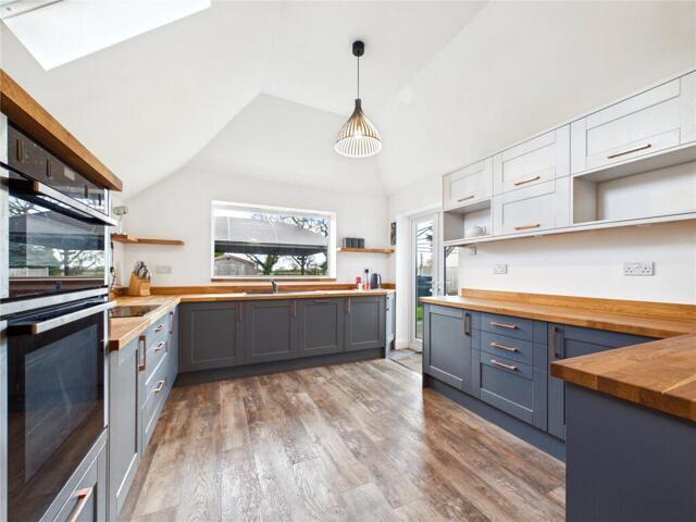 For Sale 2 Bedroom Bungalow Manningtree Essex DLS100917416