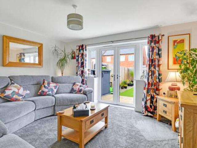 For Sale 2 Bedroom Bungalow Middlesbrough North Yorkshire DS98154260