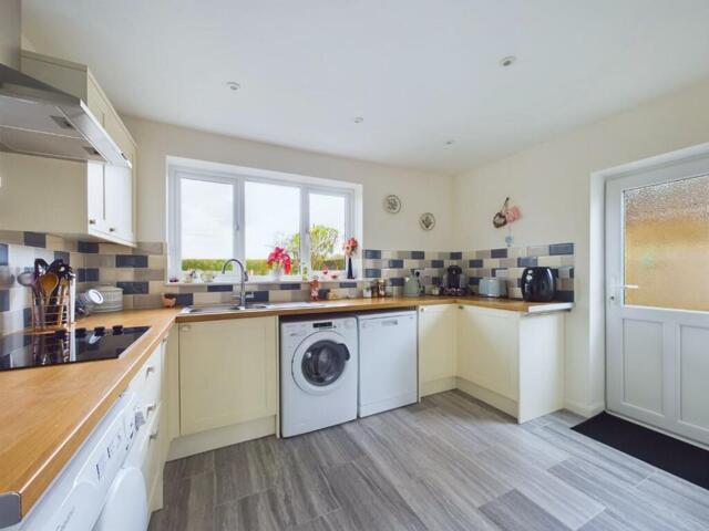 For Sale 2 Bedroom Bungalow Norton Canes Staffordshire DS99204096