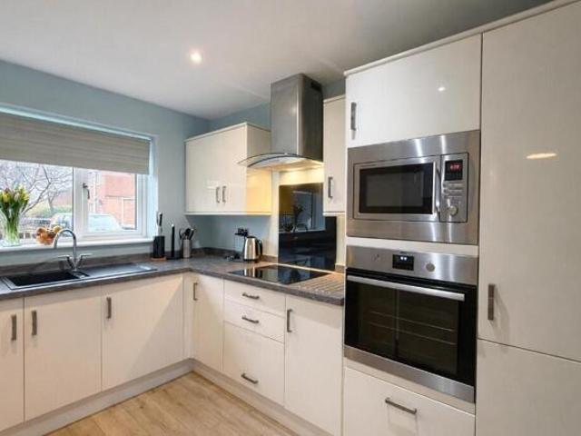 For Sale 2 Bedroom Bungalow North Yorkshire Wakefield DS98969221
