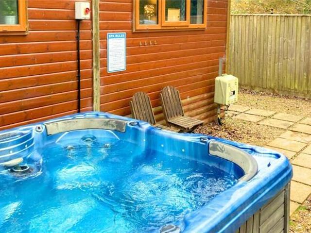 For Sale 2 Bedroom Bungalow Narberth Pembrokeshire DLS100786417