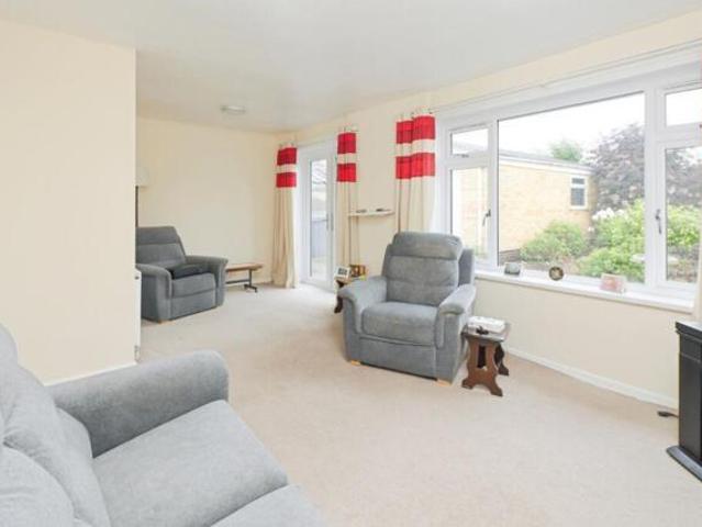 For Sale 2 Bedroom Bungalow Nuneaton Warwickshire DS100786468