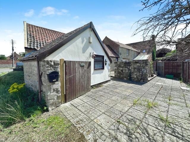 For Sale 2 Bedroom Bungalow Somerset Somerset DS98154041