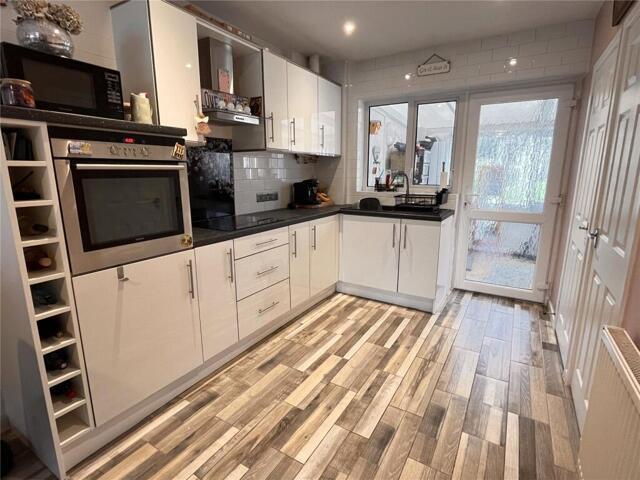For Sale 2 Bedroom Bungalow Shrewsbury Shropshire DS100786806