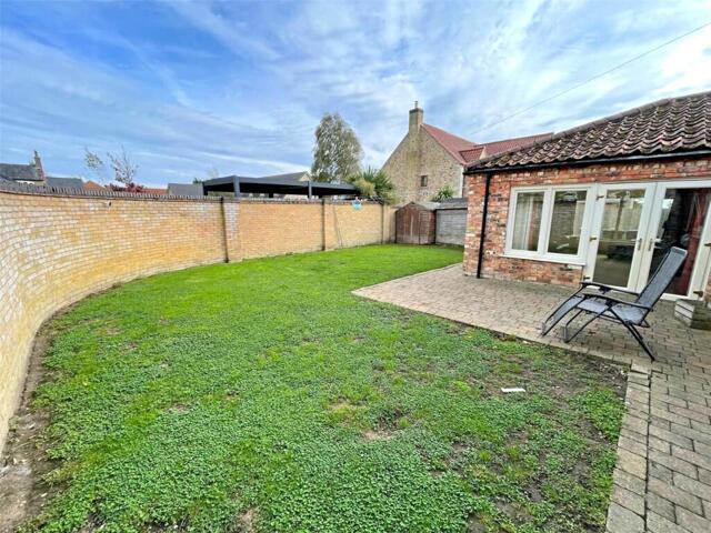 For Sale 2 Bedroom Bungalow Sleaford Lincolnshire DLS99774006
