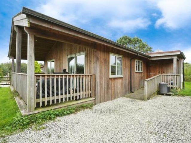 For Sale 2 Bedroom Bungalow St. Columb Cornwall DLS99290507
