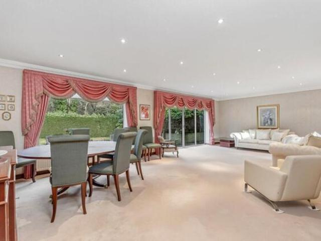 For Sale 2 Bedroom Bungalow Stanmore Greater London DLS100263303