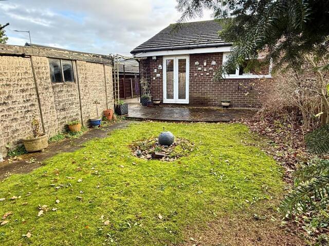 For Sale 2 Bedroom Bungalow Stockport Stockport DS98205129