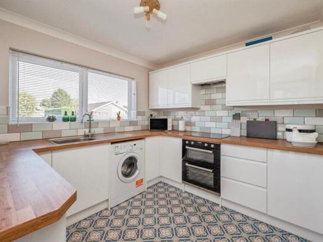 For Sale 2 Bedroom Bungalow Sutton West Sussex DS99895538