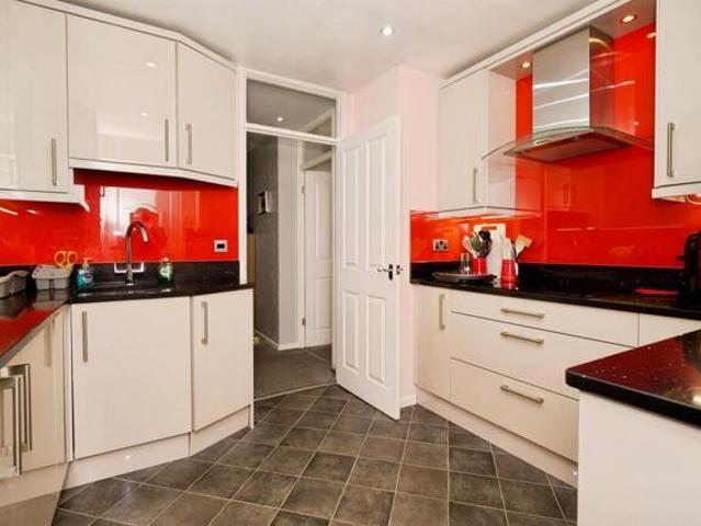 For Sale 2 Bedroom Bungalow Swinton Greater Manchester DS99773509