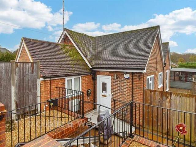 For Sale 2 Bedroom Bungalow Rudgwick West Sussex DS98278211