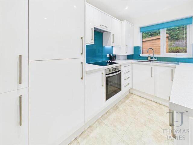 For Sale 2 Bedroom Bungalow Ruddington Ruddington DS98612577