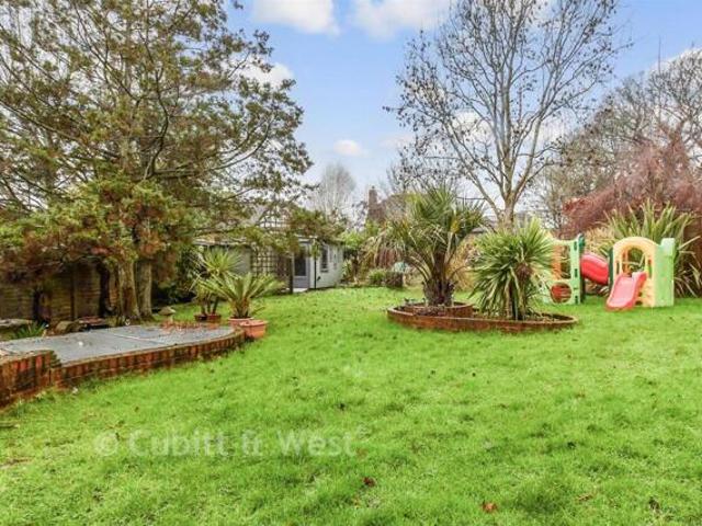For Sale 2 Bedroom Bungalow Rusper West Sussex DS99344727