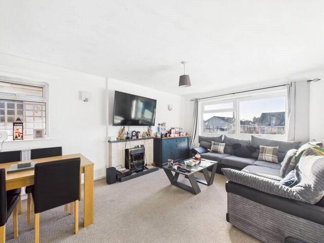 For Sale 2 Bedroom Bungalow Worcester Worcestershire DS99641772