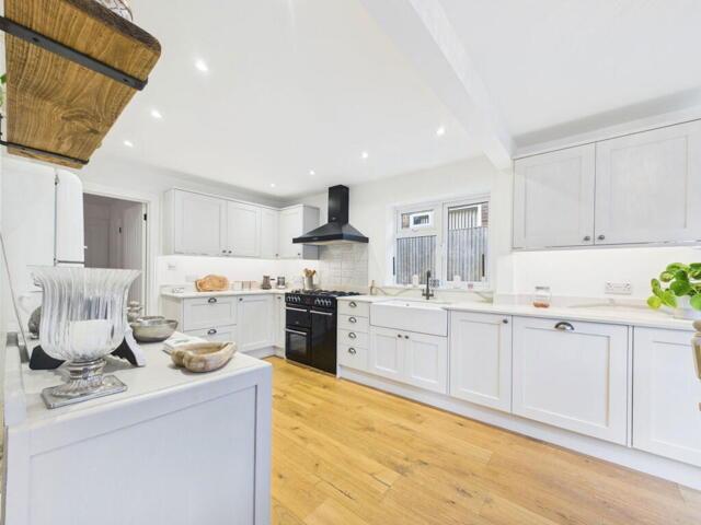 For Sale 2 Bedroom Bungalow Worthing West Sussex DLS99895379