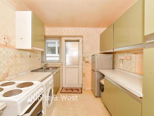 For Sale 2 Bedroom Bungalow Waterlooville Hampshire DS99277837