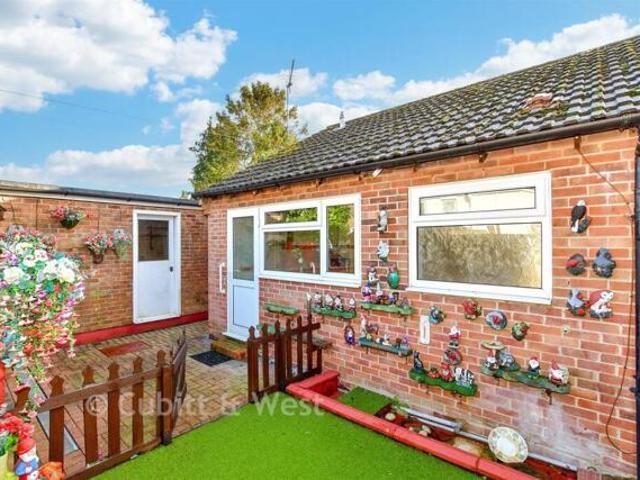 For Sale 2 Bedroom Bungalow Westbourne Westbourne DLS99608224