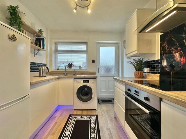 For Sale 2 Bedroom Bungalow Wistaston Wistaston DS98233297