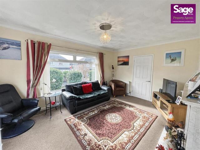 For Sale 2 Bedroom Bungalow Wye Kent DLS101675718