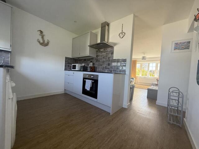 For Sale 2 Bedroom Bungalow Tenby Pembrokeshire DLS98577922