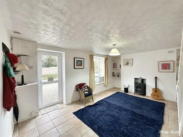 For Sale 2 Bedroom House Cornwell Oxfordshire DLS100685274