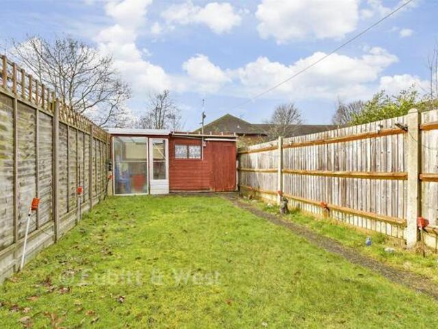 For Sale 2 Bedroom House Caterham Surrey DS99130021