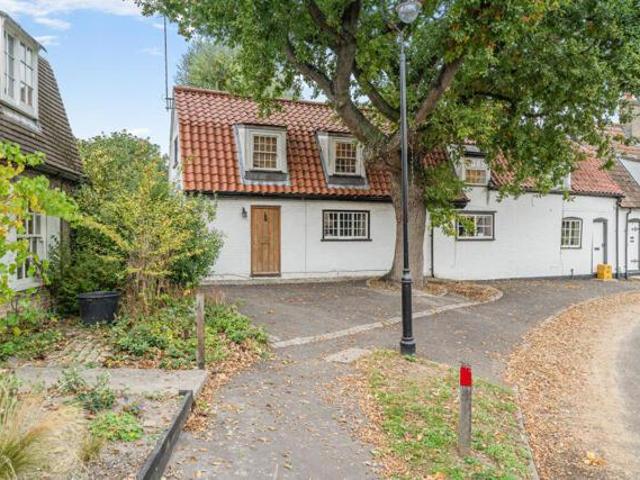 For Sale 2 Bedroom House Cambridge Cambridgeshire DS101931383