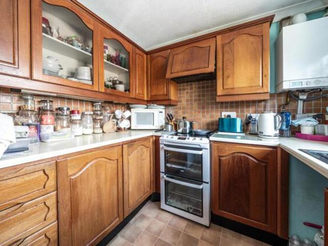 For Sale 2 Bedroom House Chalfont St. Peter Buckinghamshire DLS101119384