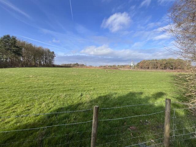 For Sale 2 Bedroom House Chelford Cheshire DS100685087