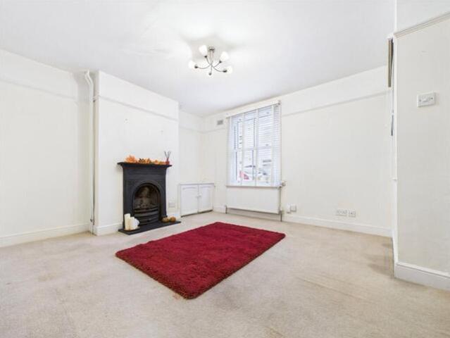 For Sale 2 Bedroom House Cheltenham Gloucestershire DS98864432