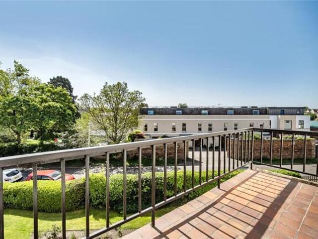 For Sale 2 Bedroom House Cheltenham Gloucestershire DS100132238