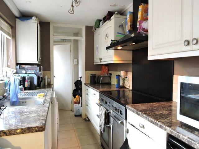 For Sale 2 Bedroom House Cheshunt Hertfordshire DS98718444