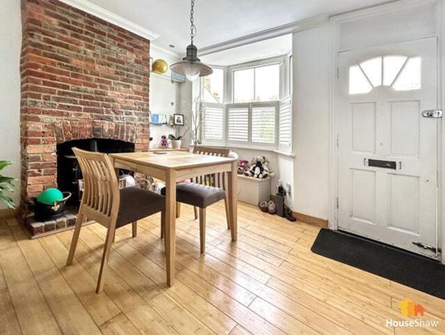 For Sale 2 Bedroom House Chesham Buckinghamshire DLS100685404