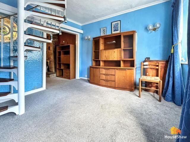 For Sale 2 Bedroom House Chesham Buckinghamshire DLS98612136