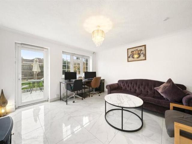 For Sale 2 Bedroom House Chessington Greater London DLS100786736