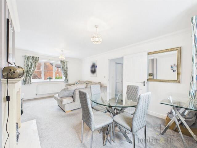 For Sale 2 Bedroom House Chester Cheshire West And Chester DS98503951