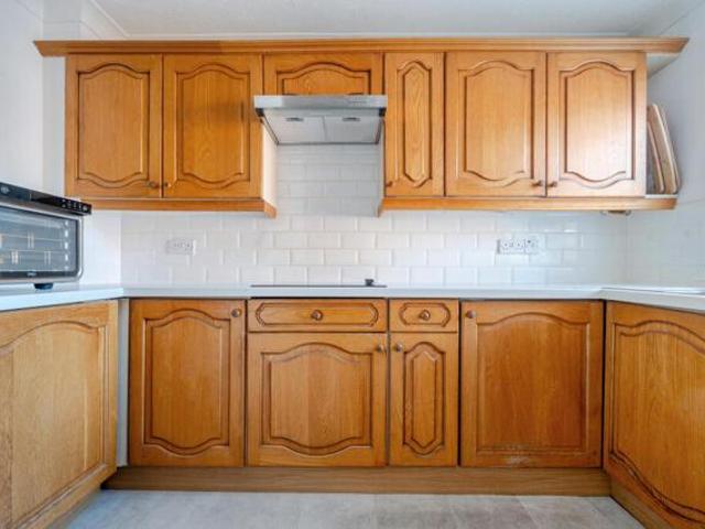For Sale 2 Bedroom House Chichester West Sussex DS99290635