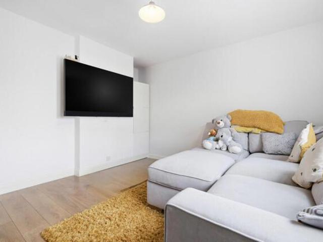 For Sale 2 Bedroom House Chigwell Essex DS100456899