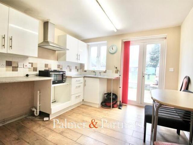 For Sale 2 Bedroom House Clacton on sea Essex DLS98477558