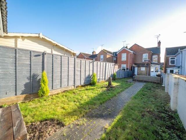 For Sale 2 Bedroom House Andover Hampshire DS98649024