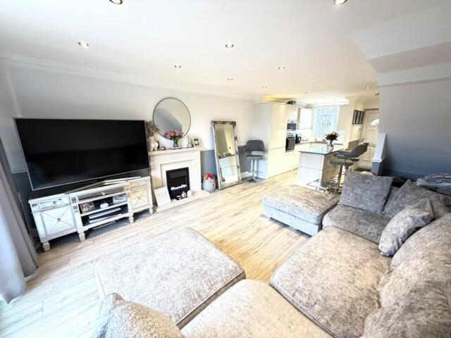For Sale 2 Bedroom House Ashford Surrey DLS99029482