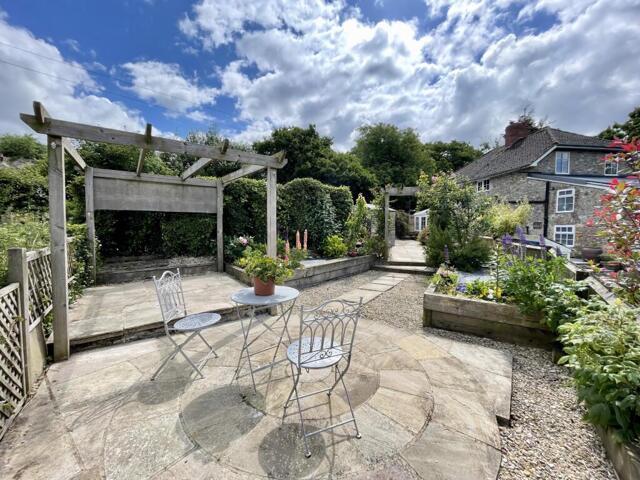 For Sale 2 Bedroom House Axminster Devon DS101168438