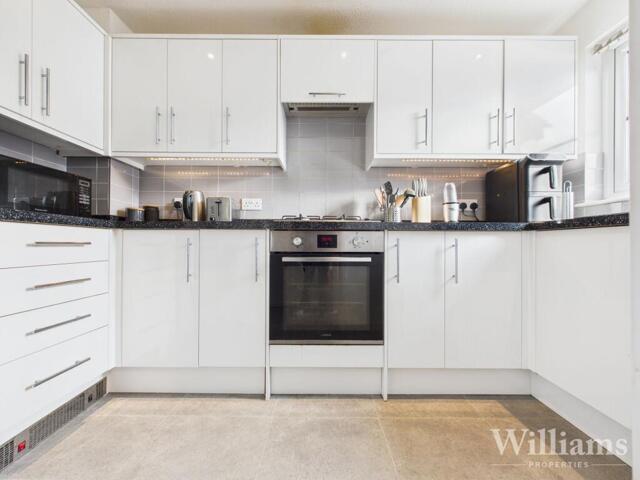 For Sale 2 Bedroom House Aylesbury Buckinghamshire DLS99641888