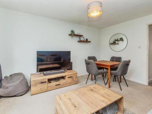 For Sale 2 Bedroom House Aylesbury Buckinghamshire DS100786932