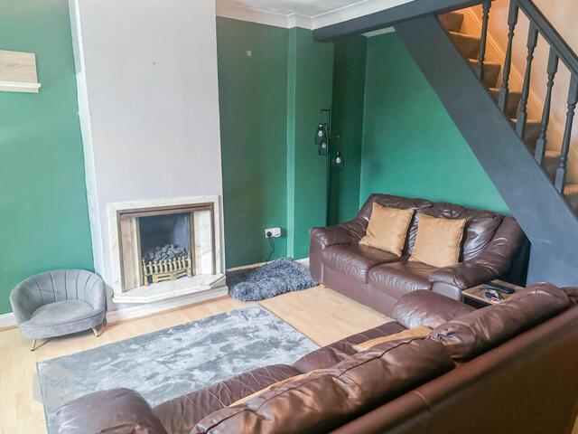 For Sale 2 Bedroom House Bolton Bolton DS99054816